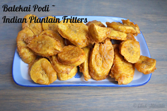 Mangalore Street Food - Balekai Podi - Indian Plantain Fritters ...