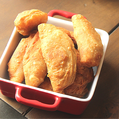 Pastechi Karni - Aruba Style Meat Patties - Global Kitchen Travels